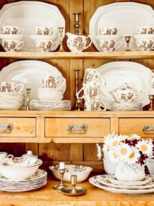 Johnson Brothers China: Vintage Patterns, Value, and How to Decorate ...