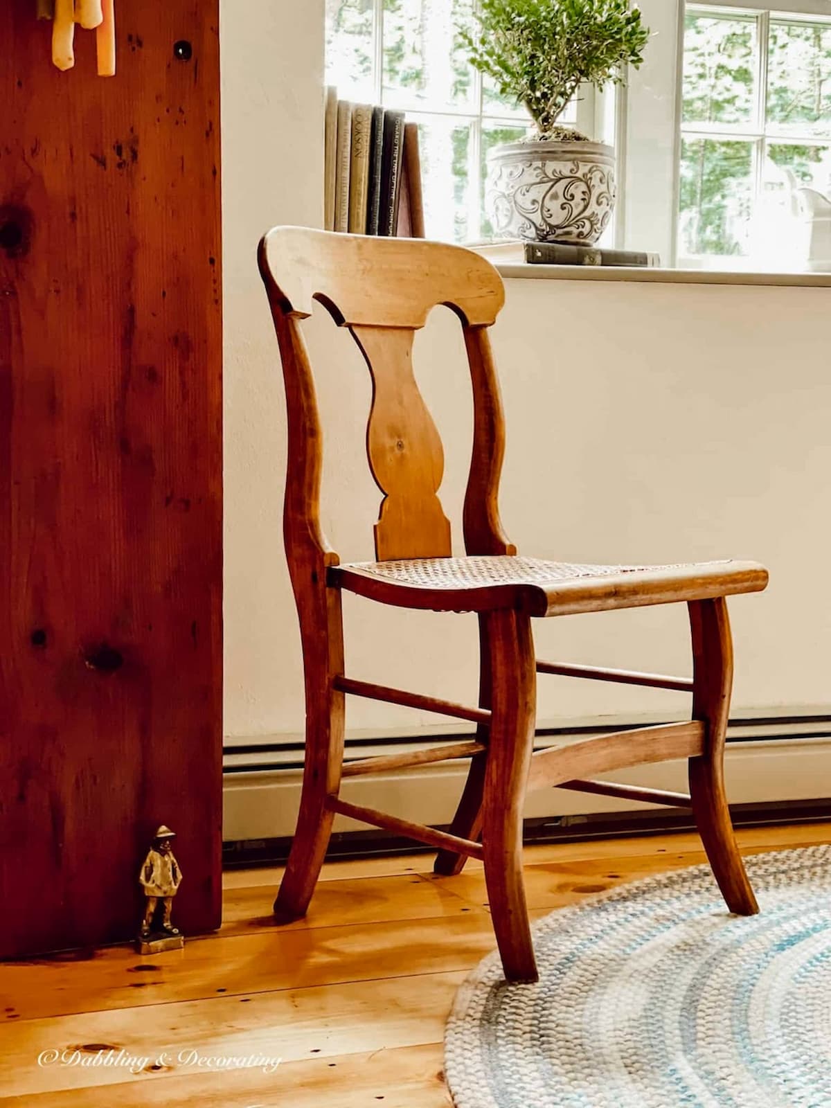 Antique Chair Styles: A Decorating Guide to 14 Timeless Vintage Finds