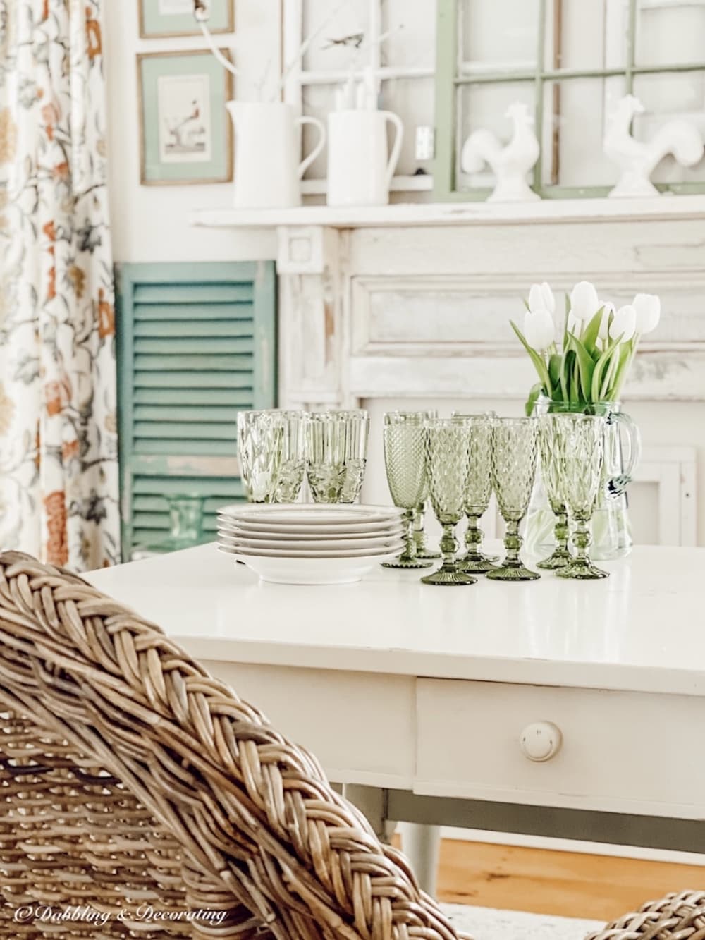 Spring Table Design with Green Accents | Dabbling & Decorating