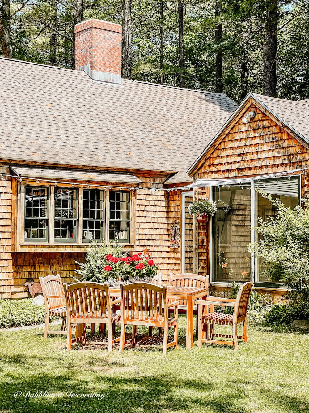 Red Geranium Window Flower Boxes | Dabbling & Decorating
