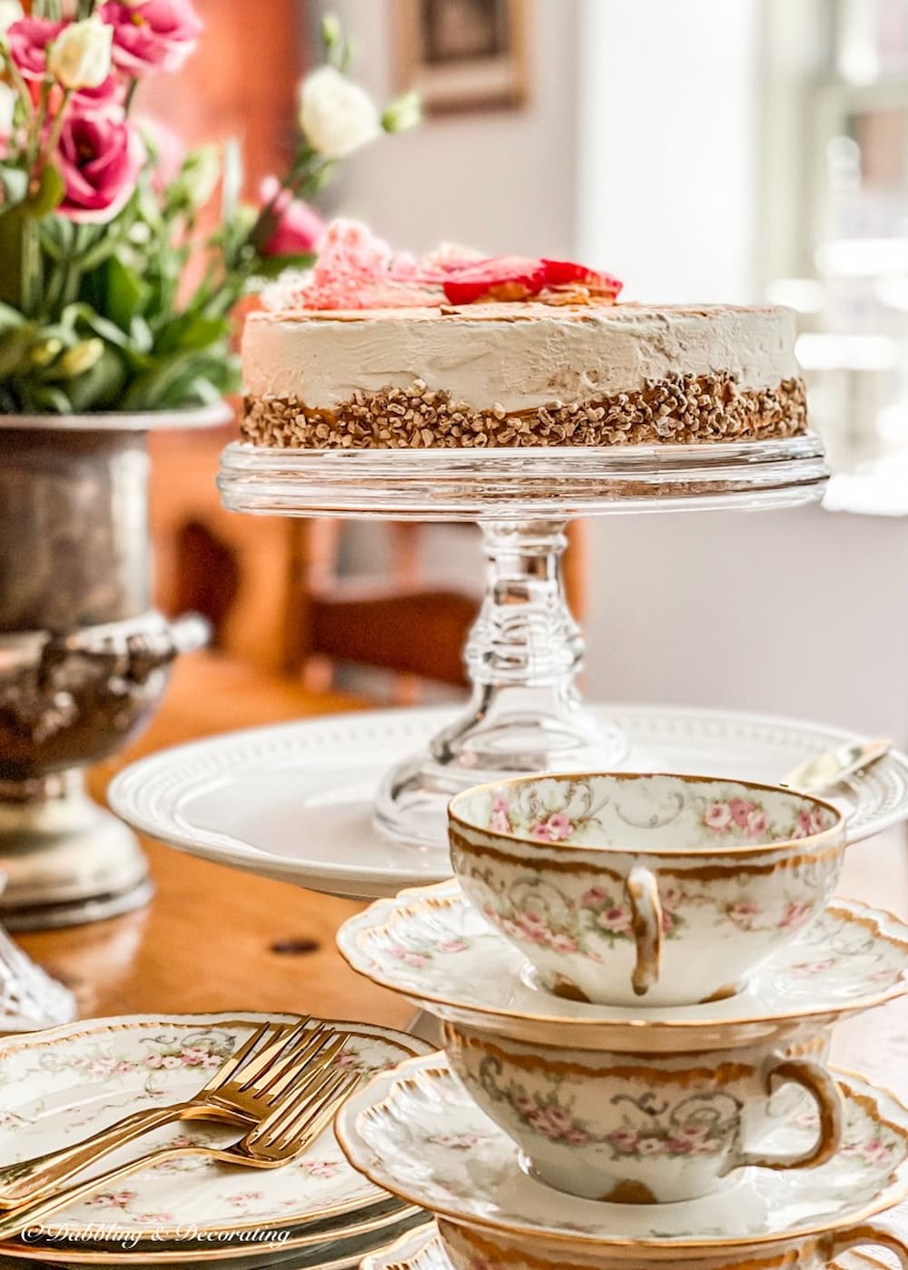 Decorating with Fake Cakes and Faux Bakery Style