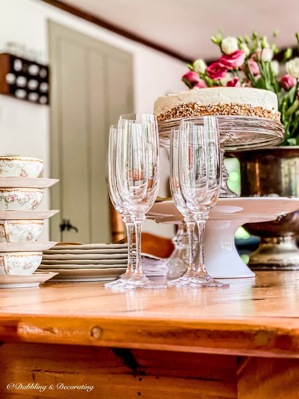 Decorating with Fake Cakes and Faux Bakery Style