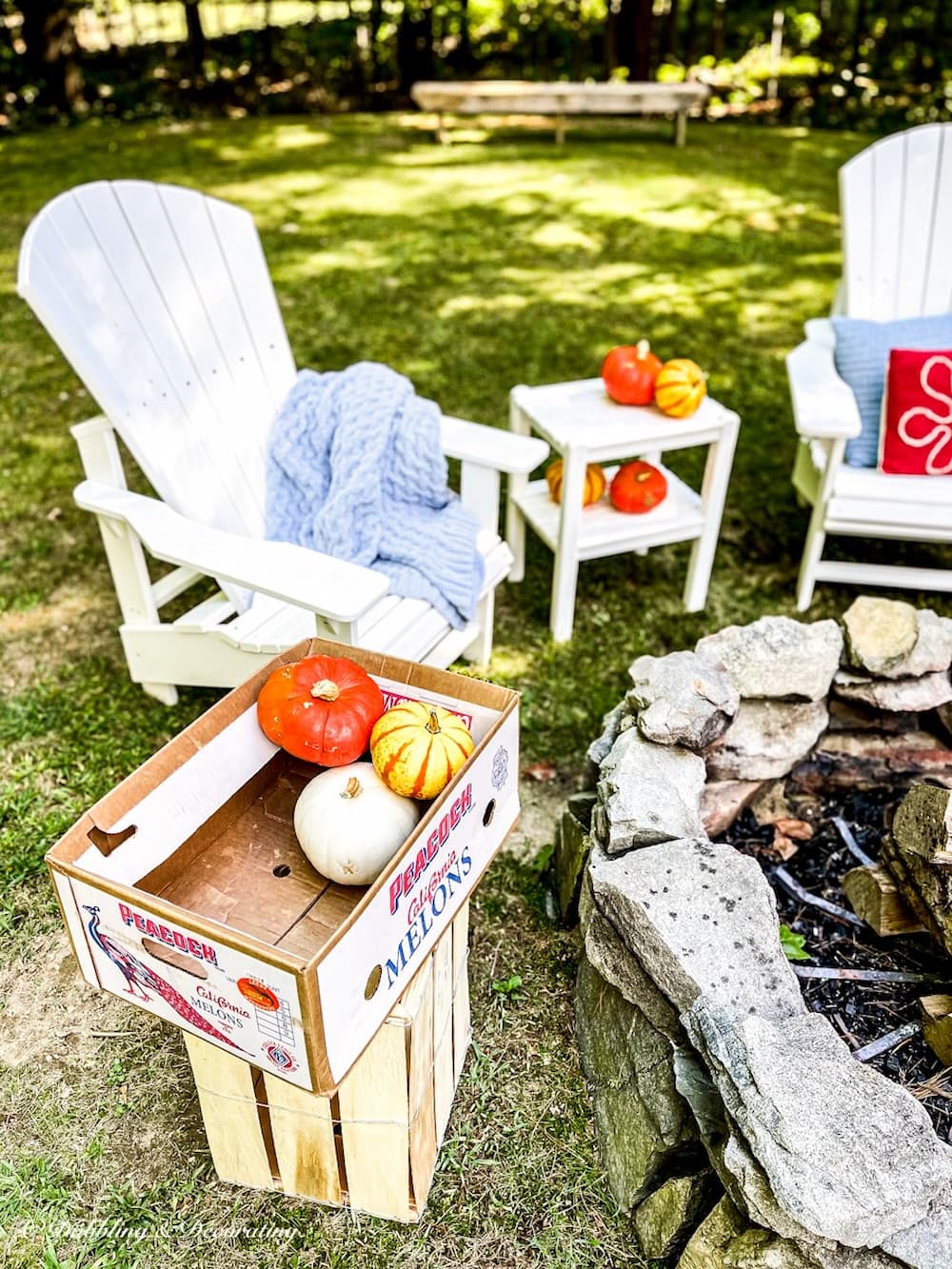 17 Fire Pit Ideas for Your Fall Gathering | Dabbling & Decorating