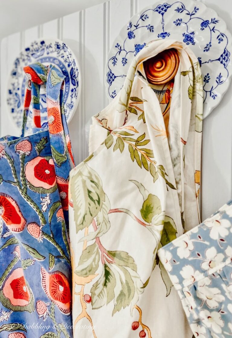 How to Craft Easy DIY Wall Hooks with Decorative Plates