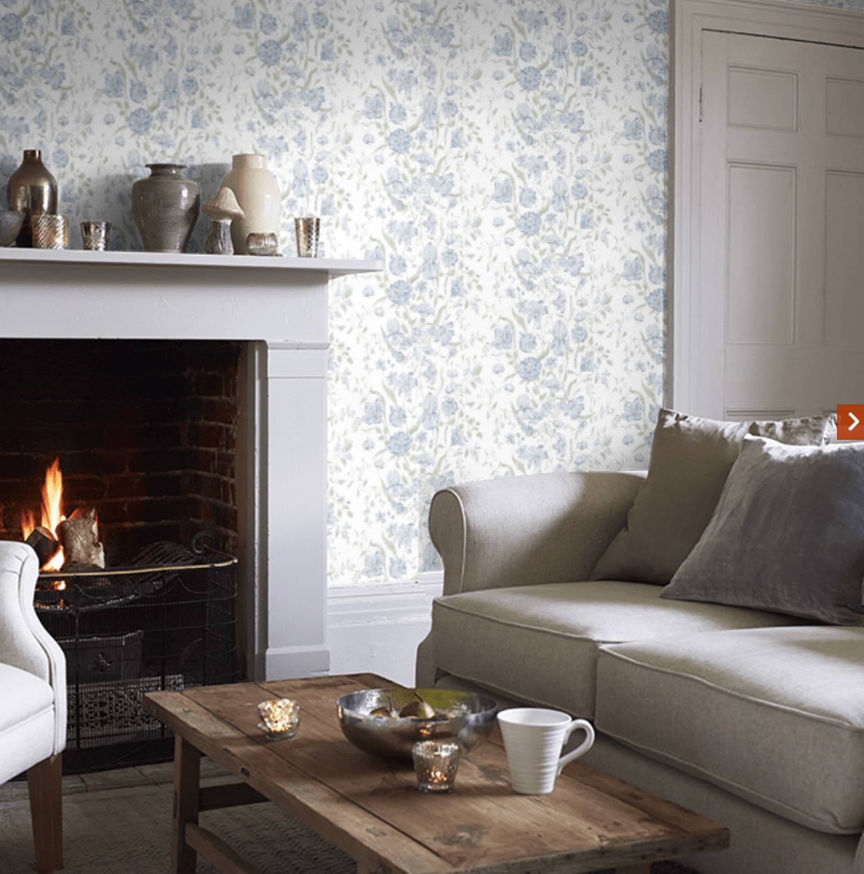 3 Wallpaper Bedrooms: Country Inn Inspired | Dabbling & Decorating