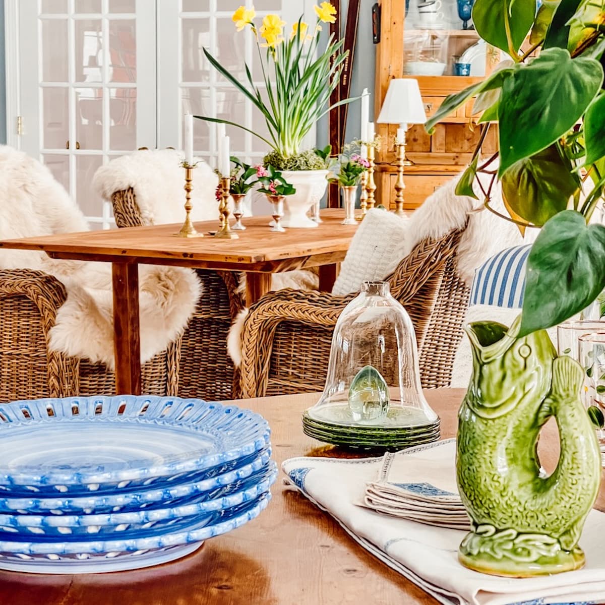 Breakfast Nook Ideas to Start Your Day | Dabbling & Decorating