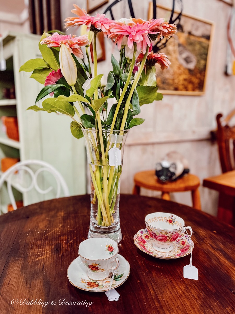 38 Vintage Flower Arrangements from an Antique Garden Party You’ll Want ...