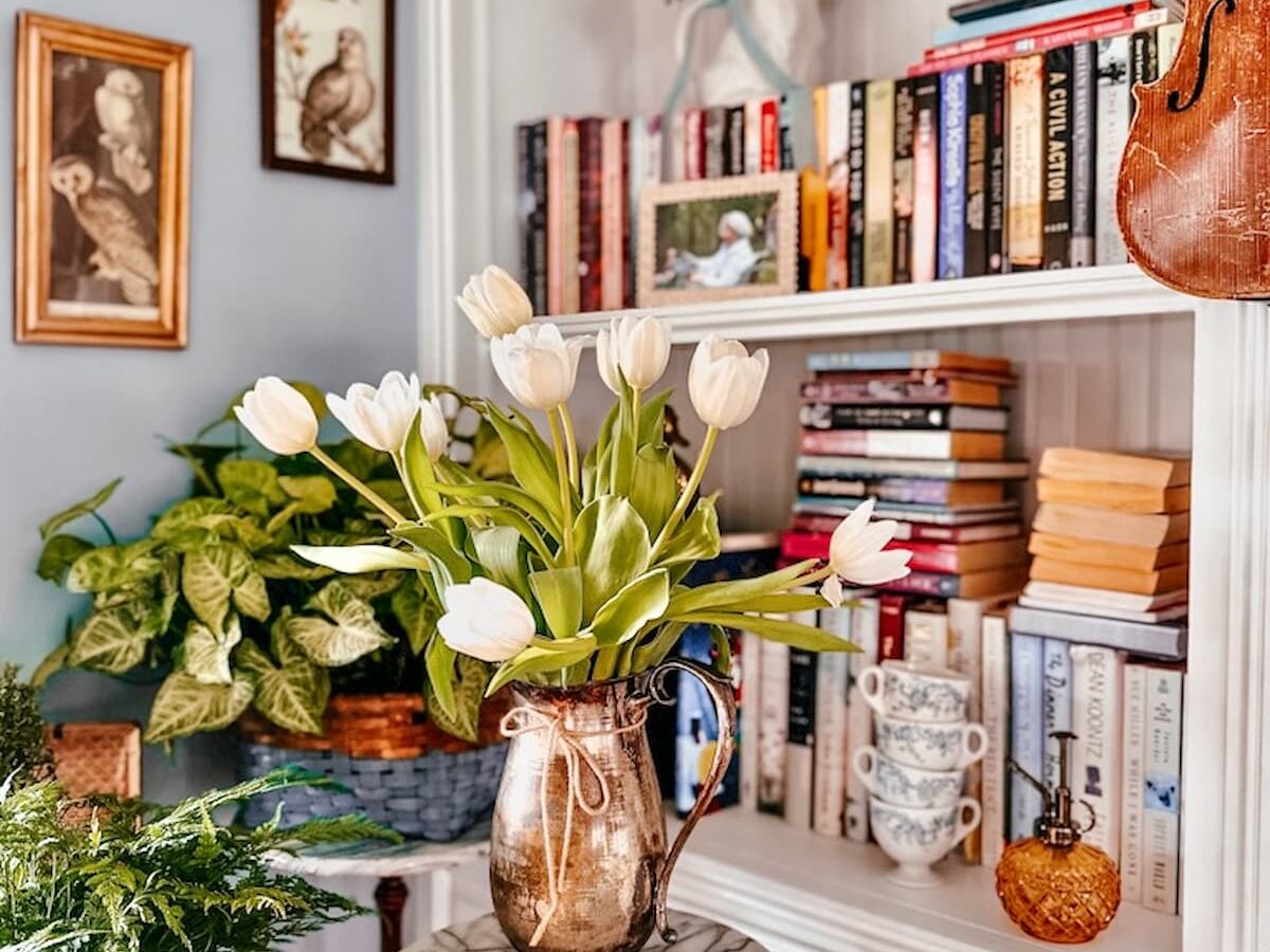 Decorative Flower Pots for Living Rooms: Bring Spring Indoors with ...