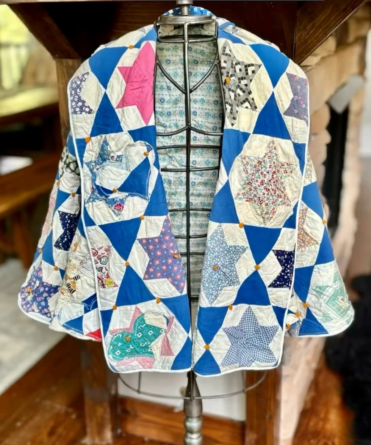 Handmade Vintage Quilt Jacket: Cozy, Stylish & One-of-a-Kind