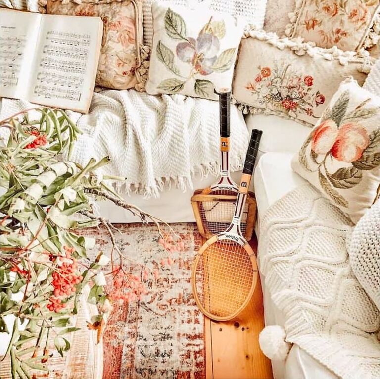 Red Decor Ideas to Decorate Any Room with Style