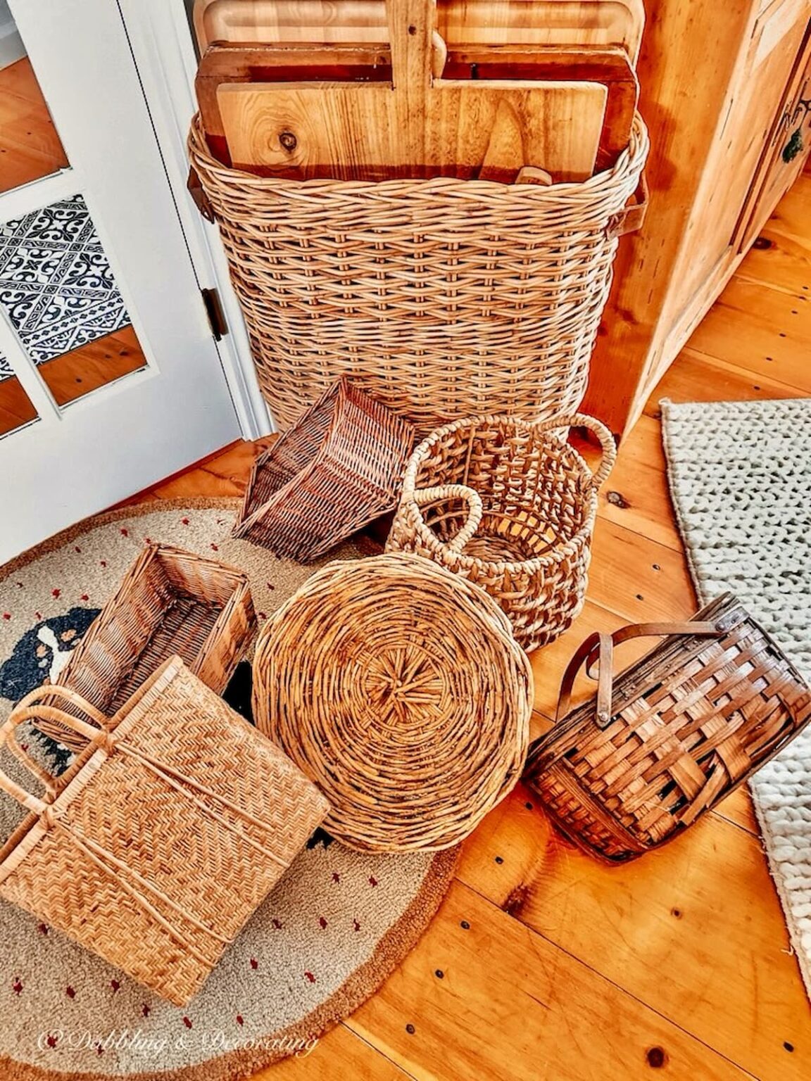 DIY Basket Woven With Leather Belt | Dabbling & Decorating