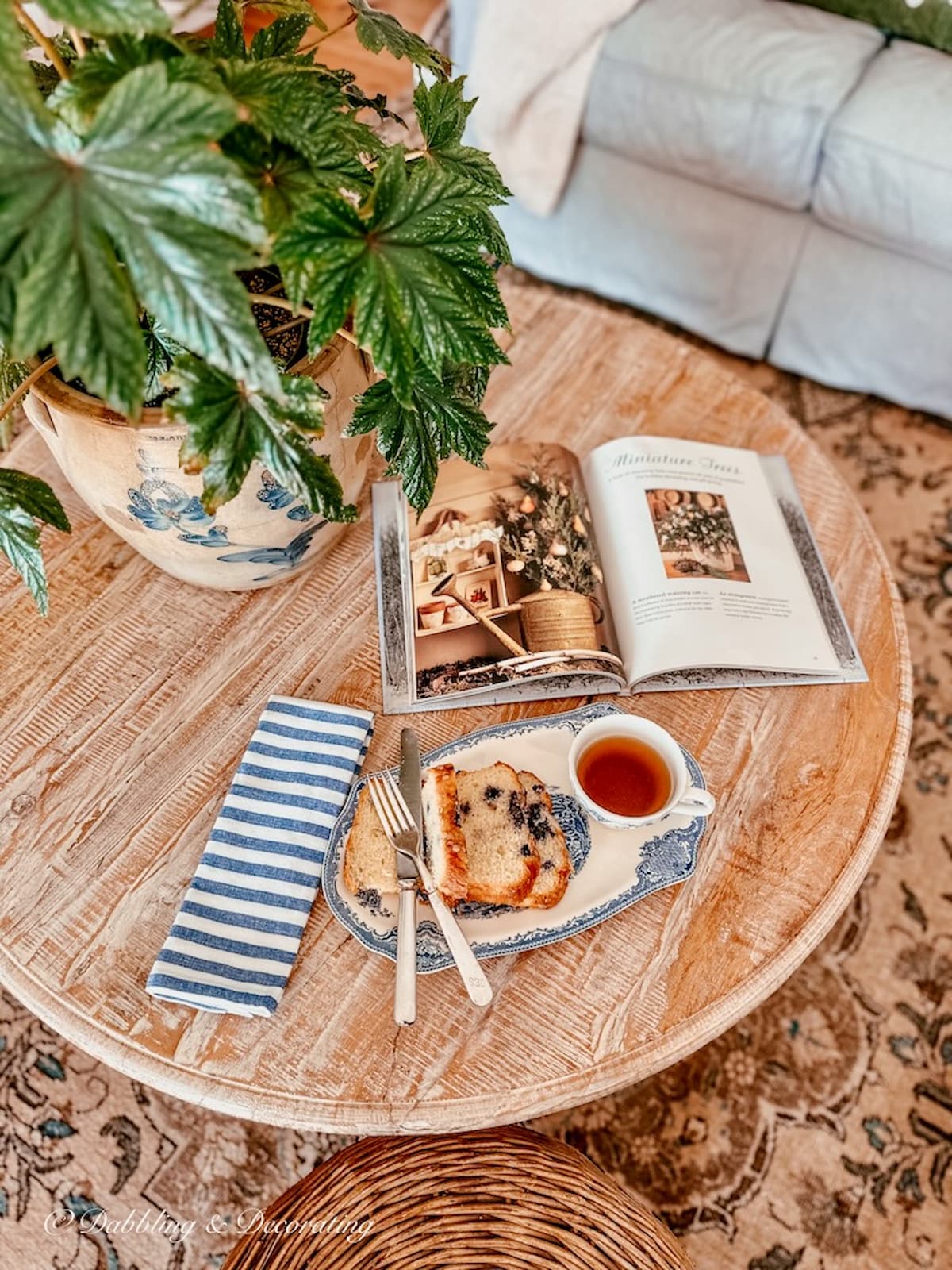 Johnson Brothers China: Vintage Patterns, Value, and How to Decorate ...