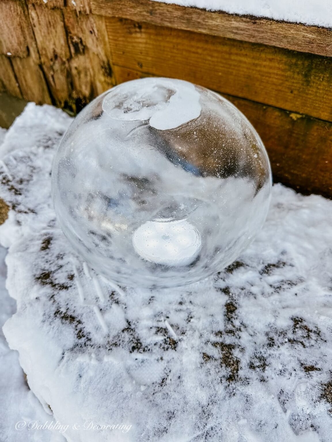 DIY Ice Lanterns for Winter Decor: How to Make Frozen Globe Luminaries