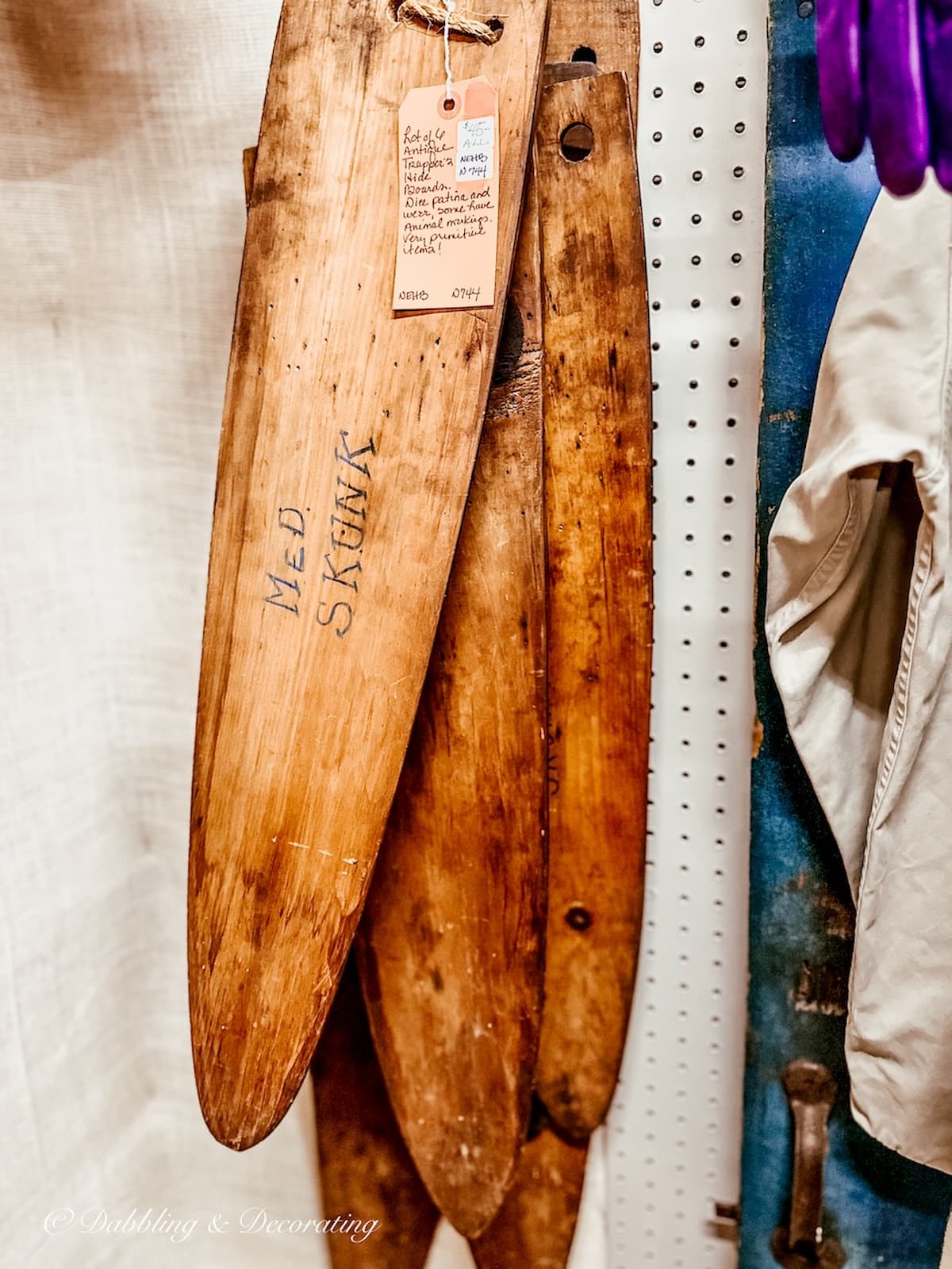 DIY Rustic Coat Rack Idea Worthy of Your Favorite Vintage Hat