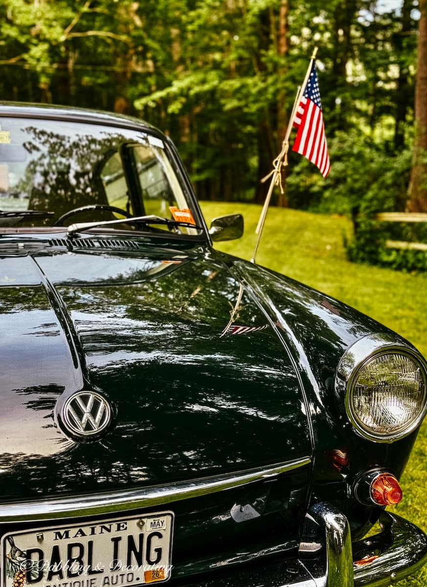 Vintage Car Styling Tips for a Patriotic Summer Photo Shoot