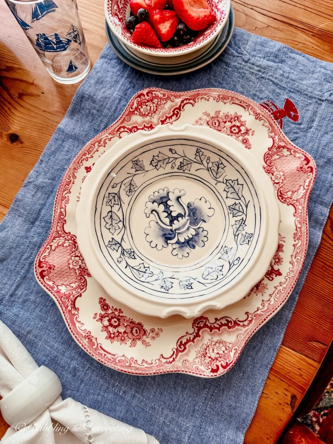 How to Layer Vintage Dishes for Patriotic Place Settings